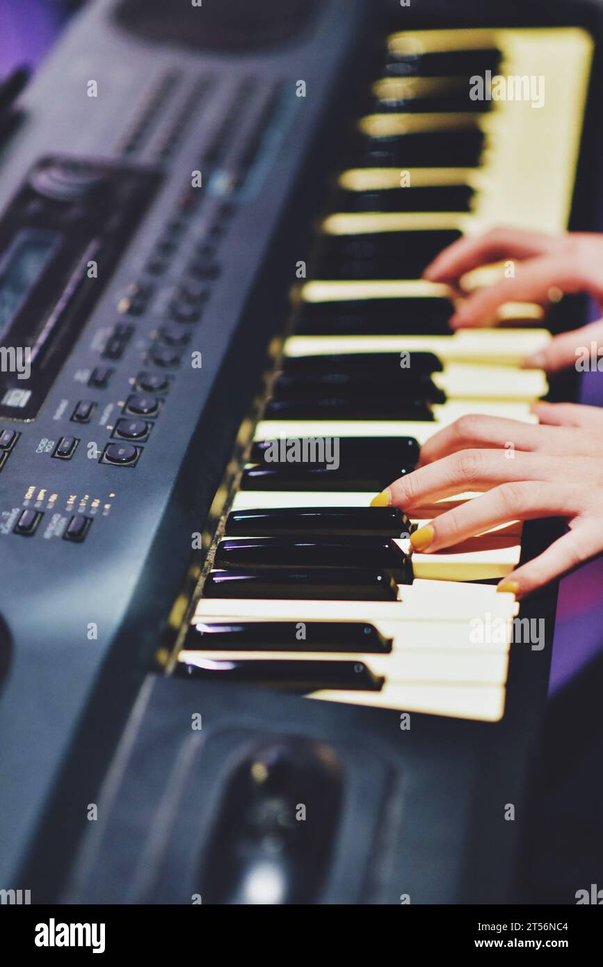 Piano lessons hi-res stock photography and images - Alamy