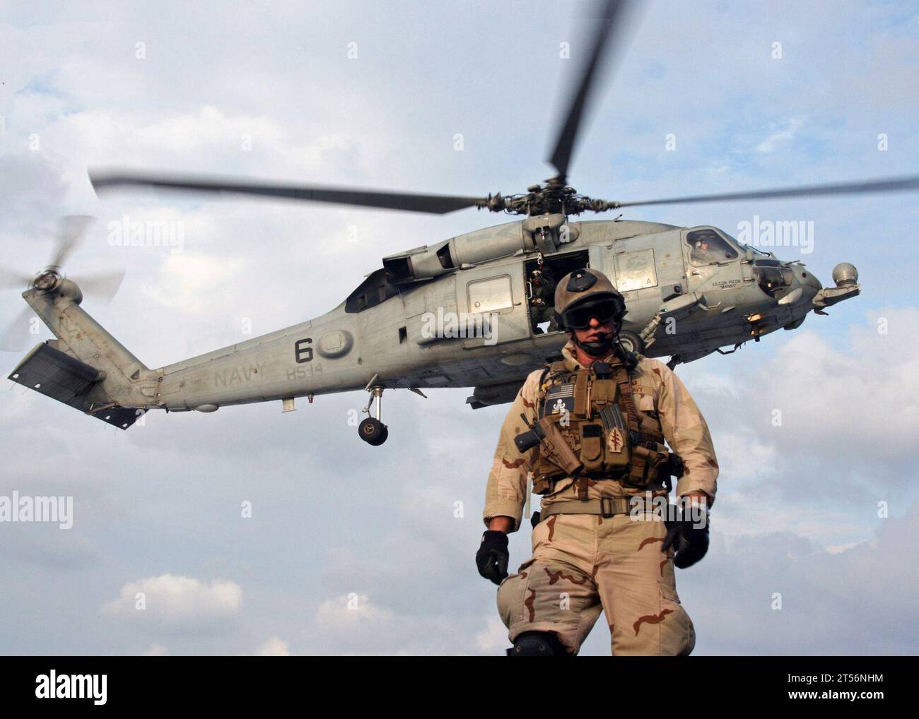 Destroyer Squadron (DESRON) 15, Det. 15, Explosive Ordinance Disposal ...