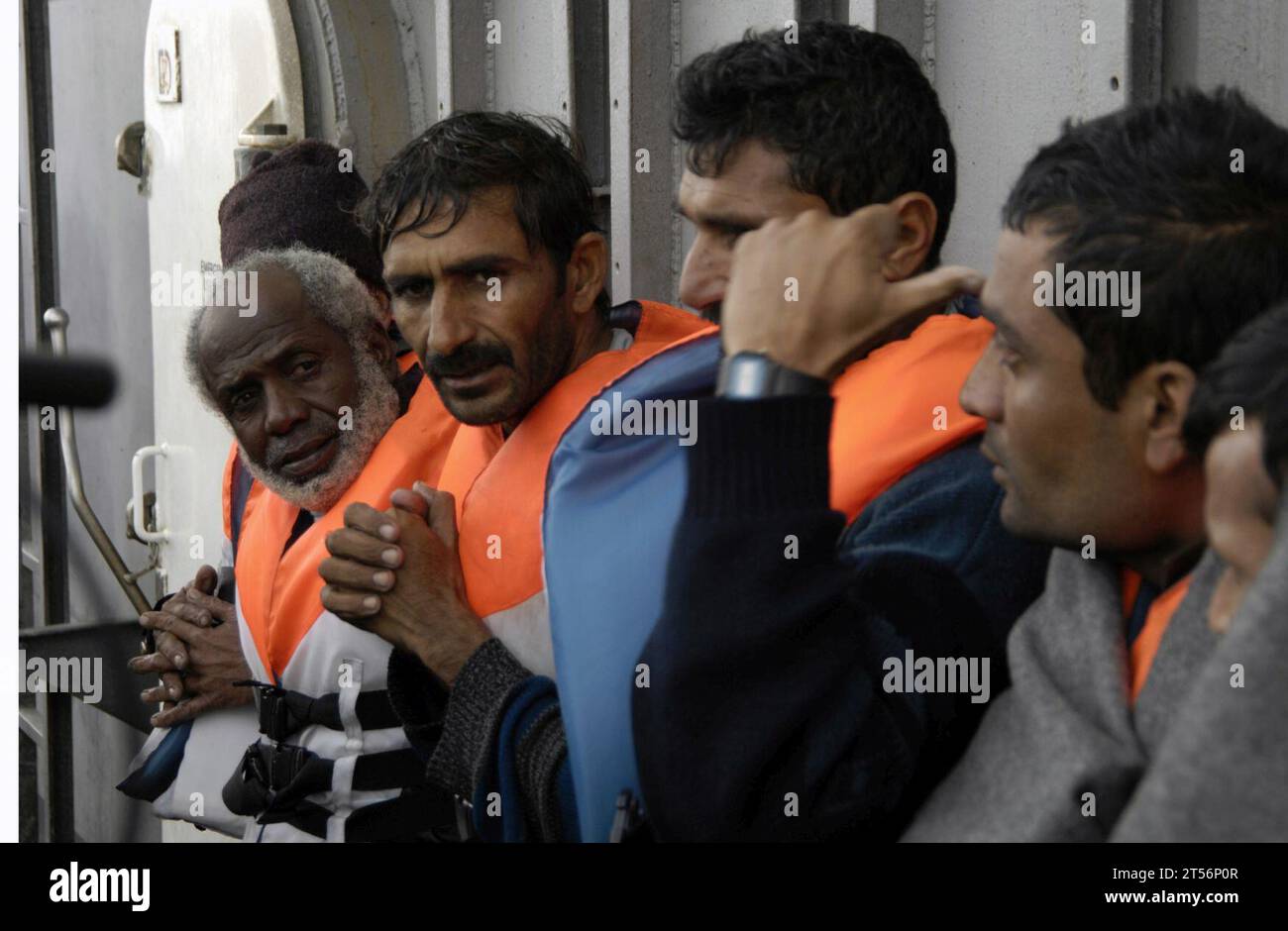 fast combat support ship USNS Arctic (T-AOE 8), flight deck, Helicopter ...