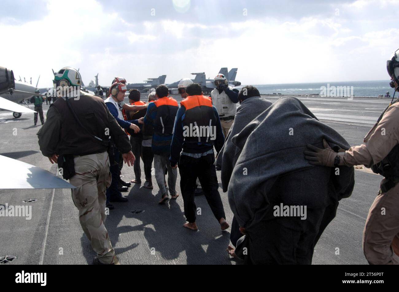 fast combat support ship USNS Arctic (T-AOE 8), flight deck, Helicopter ...