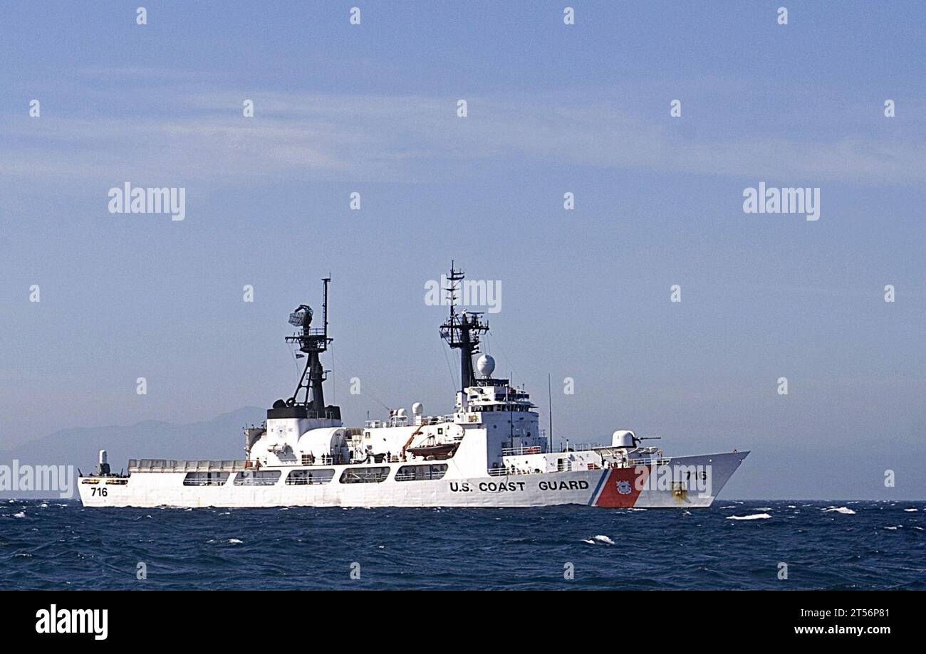 US Navy 0808111103J-584 The U.S. Coast Guard Cutter USCG Dallas (WHEC ...