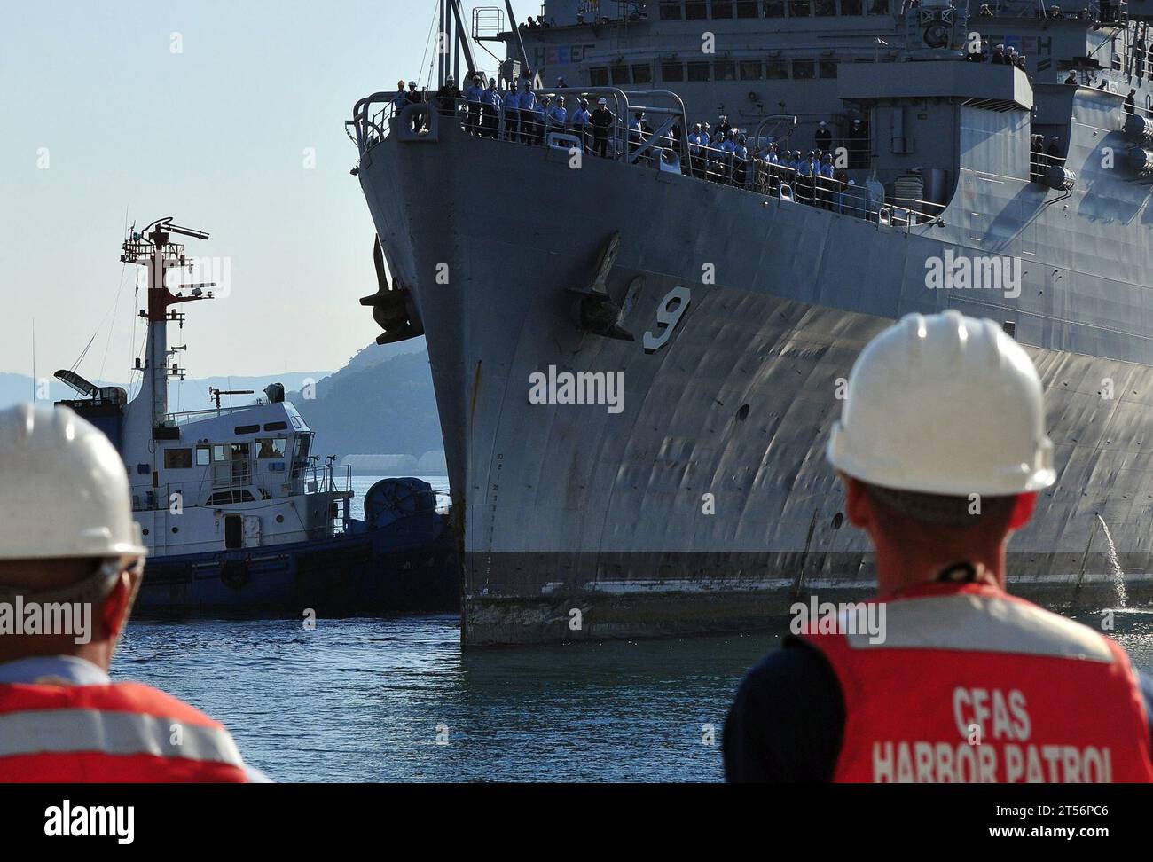amphibious, Amphibious Assault, CFAS SECURITY, CTF 76, defensive ...