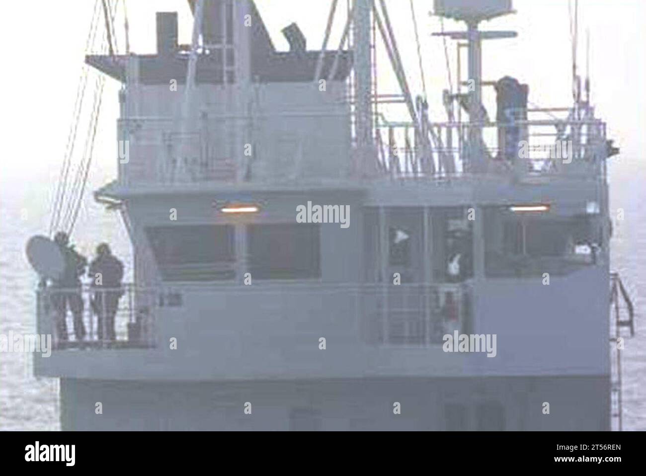 15th Marine Expeditionary Unit, amphibious transport dock ship, board ...