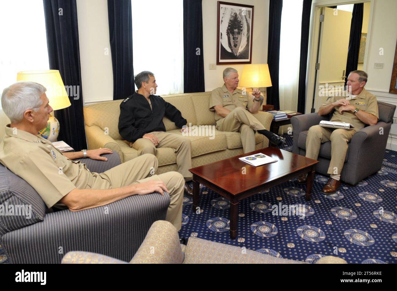 Adm. Gary Roughead, Chief Stock Photo - Alamy