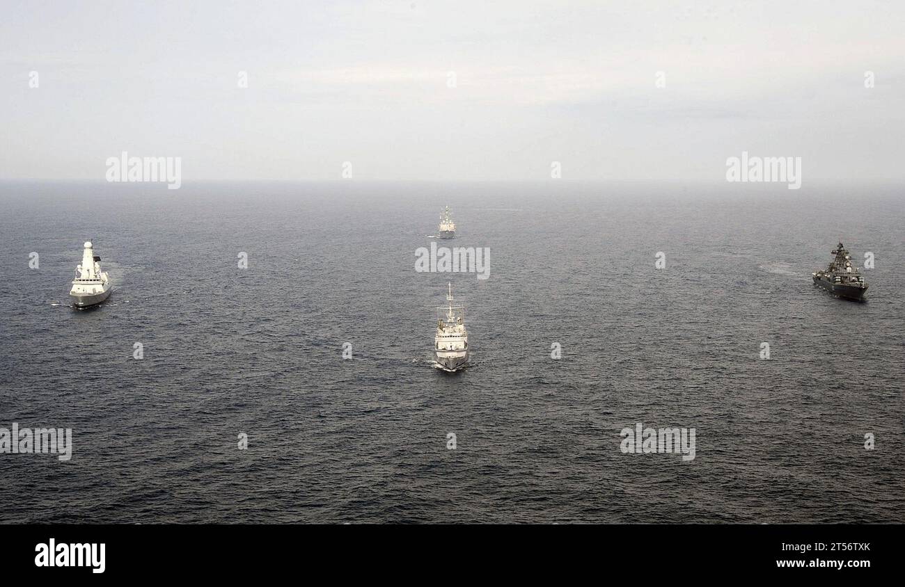 (D 33), (DD 650), (DDG 95), (F 733), communication, destroyer, France ...