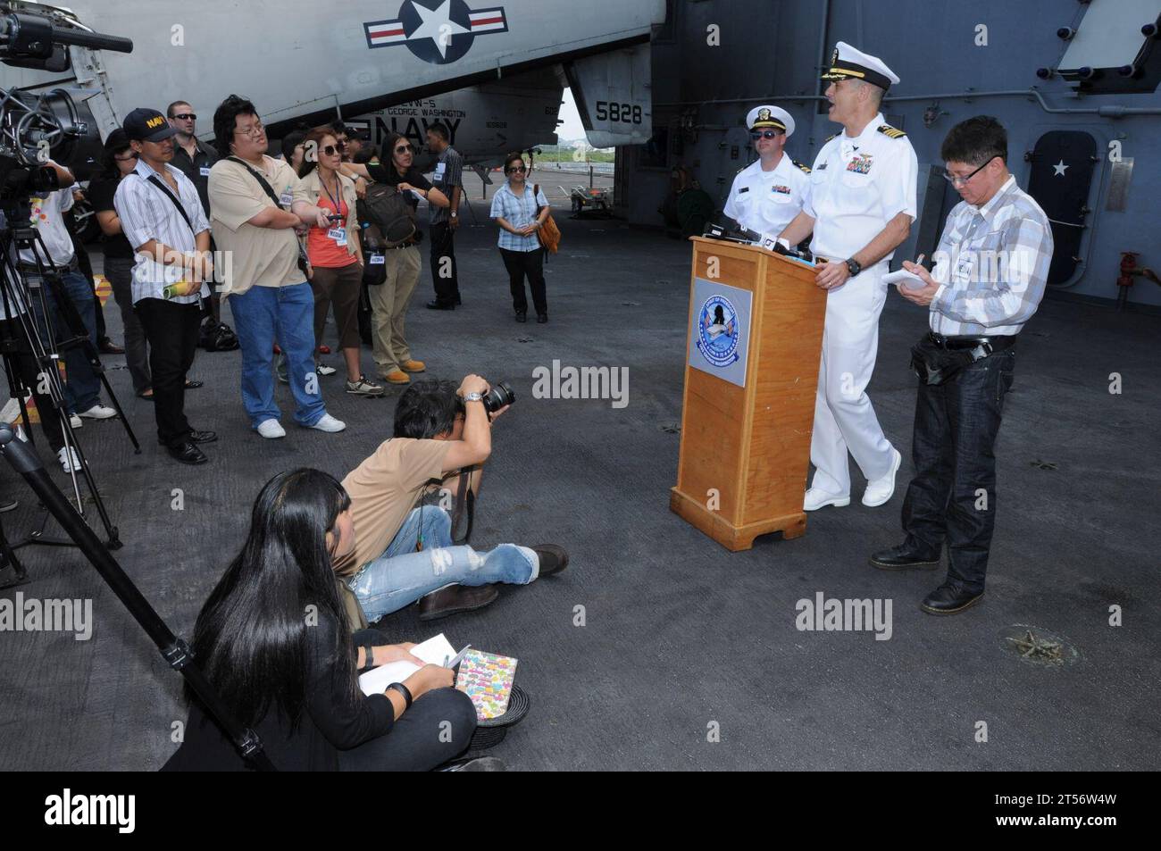 US Navy people at work Stock Photo - Alamy