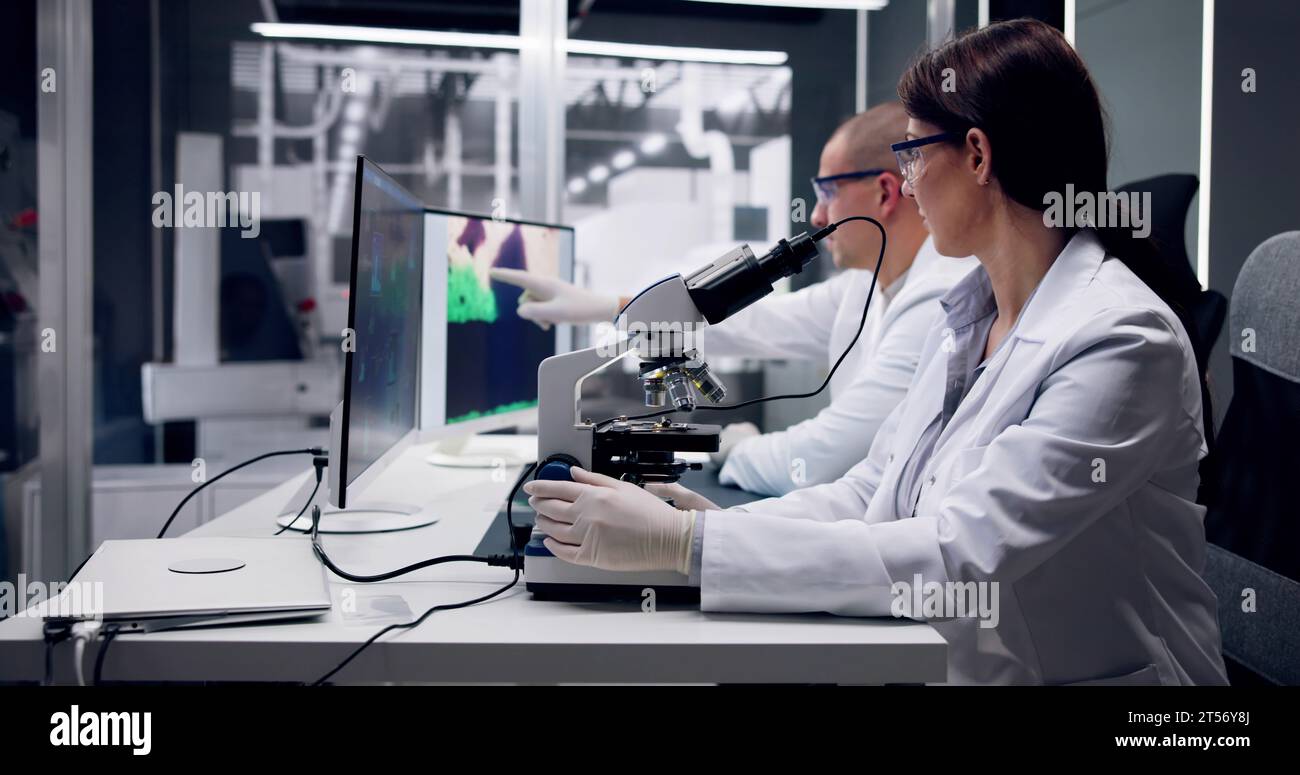 Female lab worker testing hi-res stock photography and images - Alamy