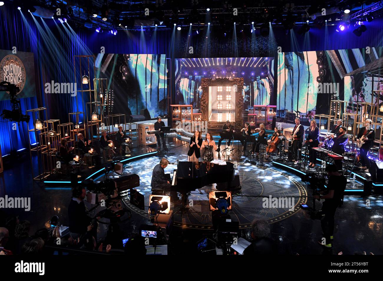 Milan, TV broadcast "Splendida cornice" - Geppi Cucciari, Paola ...