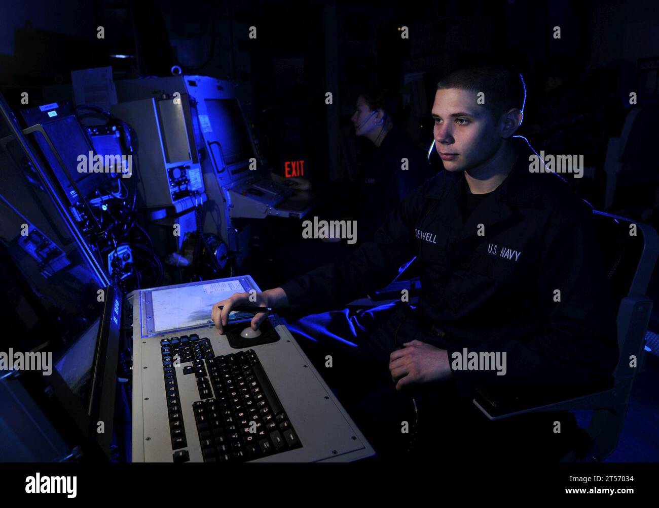 Approach control watch hi-res stock photography and images - Alamy