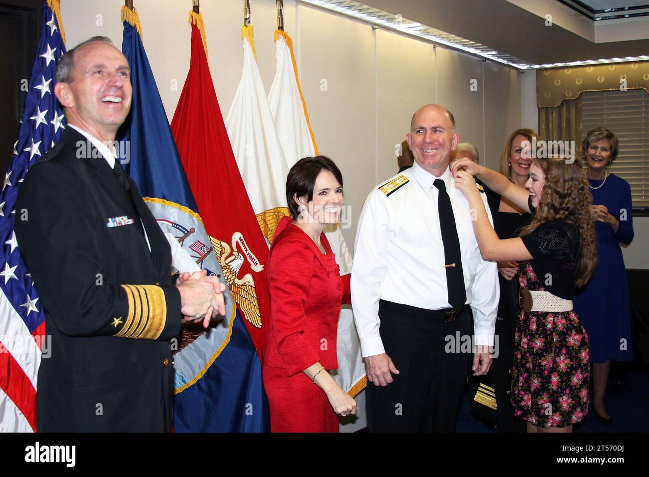 US Navy Adm. Jonathan Greenert, Chief Stock Photo - Alamy
