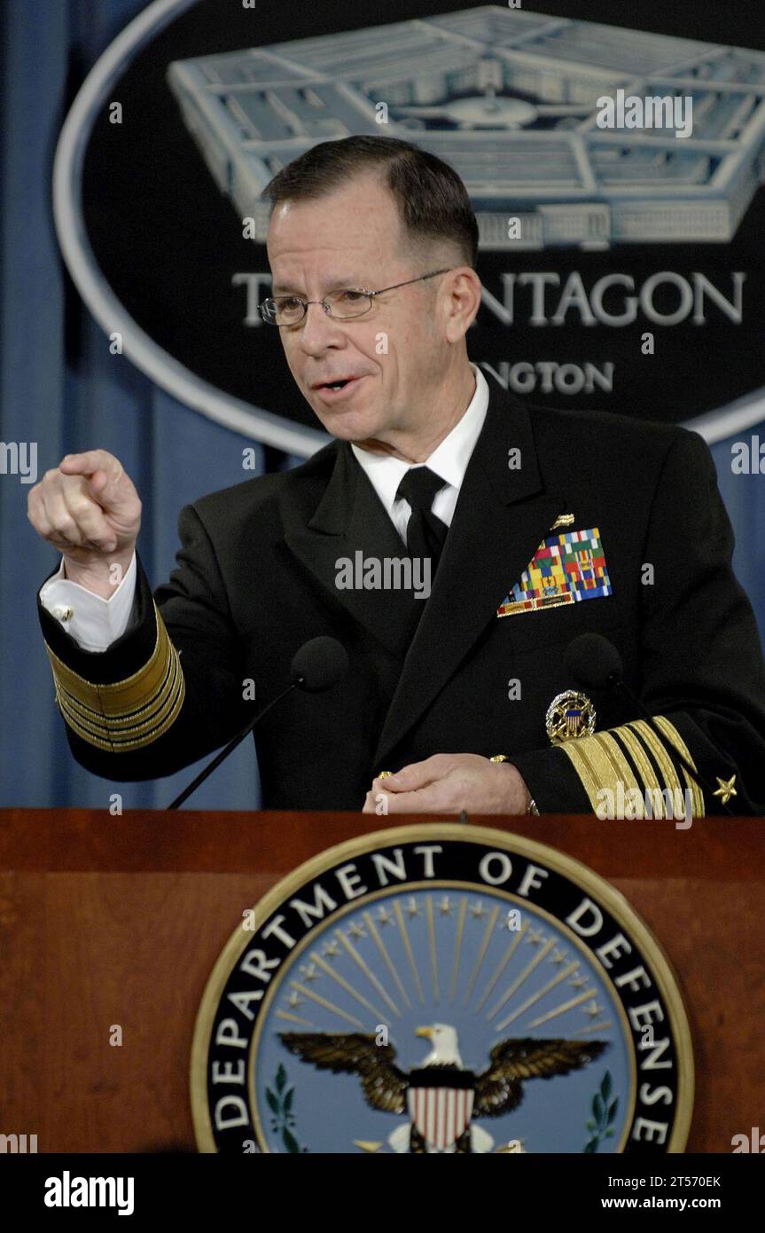 US Navy Adm. Mike Mullen, Chairman Stock Photo - Alamy