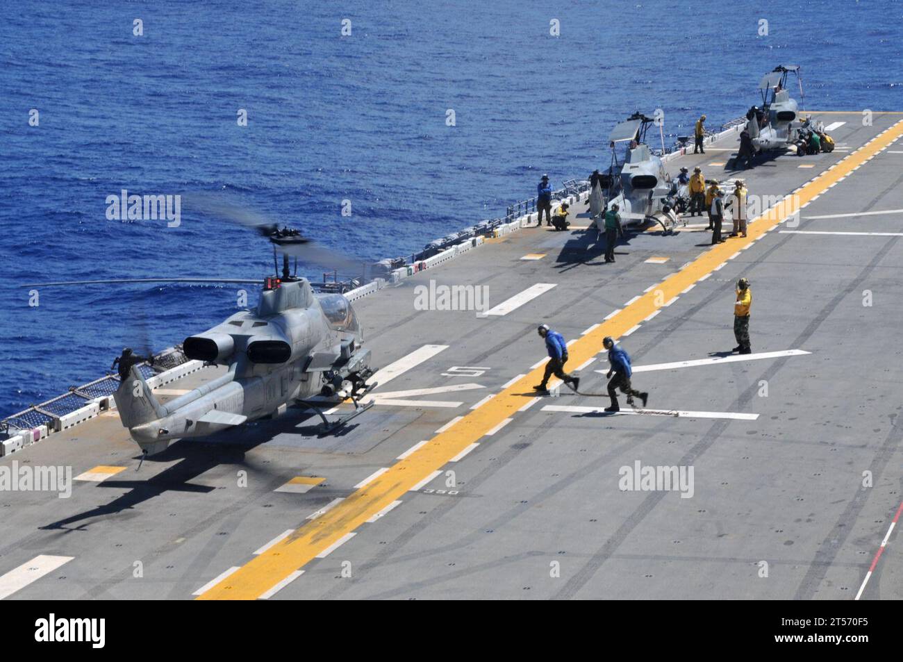 US Navy AH-1Z Super Cobra helicopters assigned to Marine Medium ...