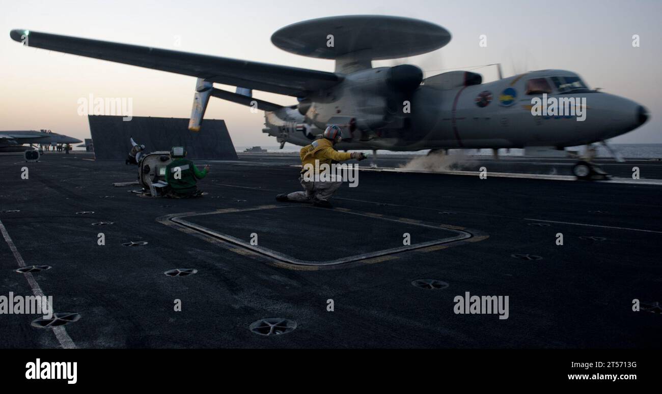 US Navy An E-2C Hawkeye from the Golden Dragons of Airborne Early ...