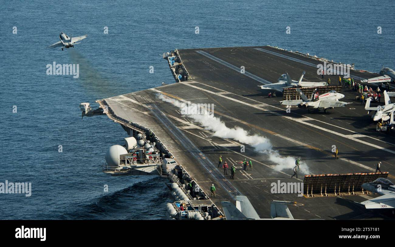 US Navy An F18C Hornet assigned to the Golden Dragons of Strike Fighter ...