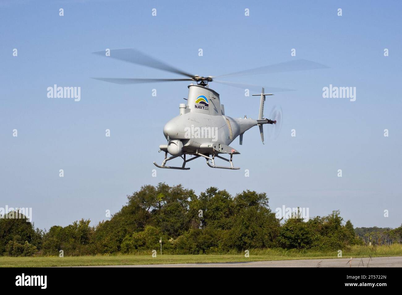 US Navy An MQ-8B Fire Scout unmanned aerial vehicle (UAV) successfully ...