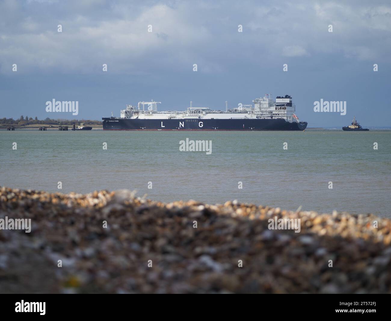Sheerness, Kent, UK. 3rd Nov, 2023. Gas ship Transgas Power seen ...