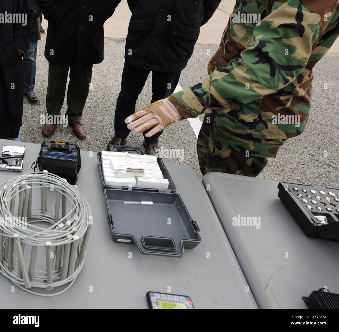 Navy expeditionary intelligence command hi-res stock photography and ...