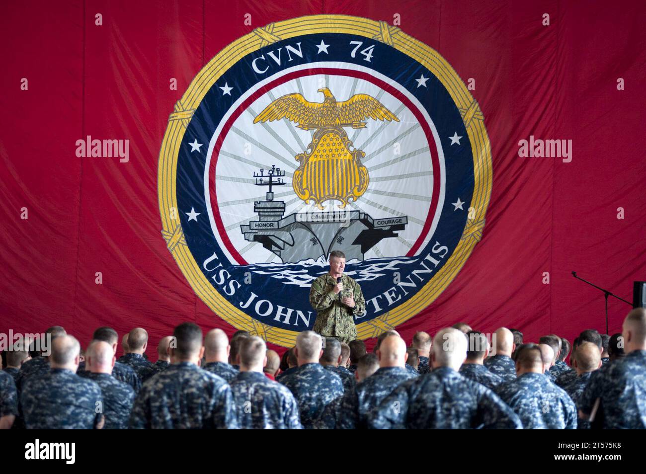 US Navy Master Chief Stock Photo - Alamy
