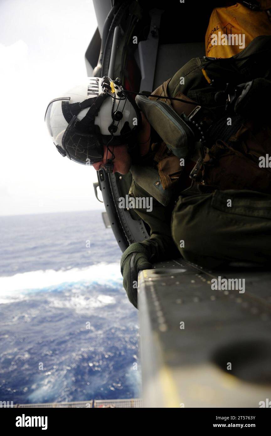 US Navy Naval Air Crewman Stock Photo - Alamy