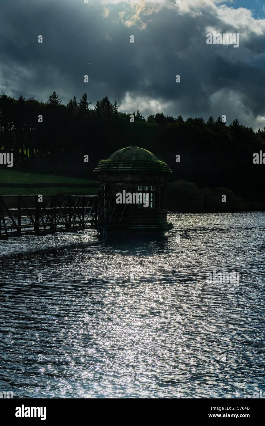 The Lower Laithe Reservoir damn and surrounding countryside - Walk from ...