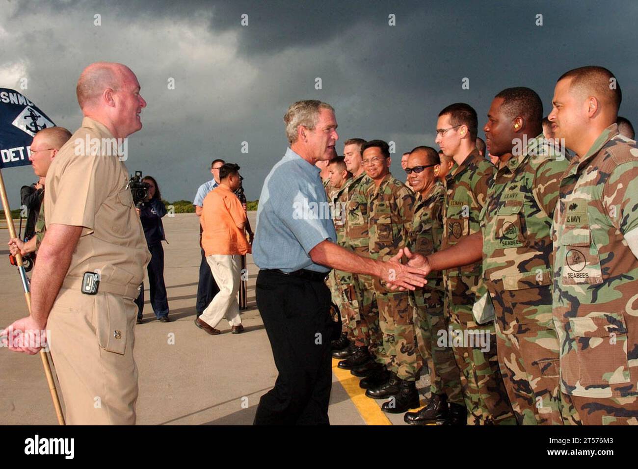 US Navy President George W. Bush meets a group of Seabees from Naval ...