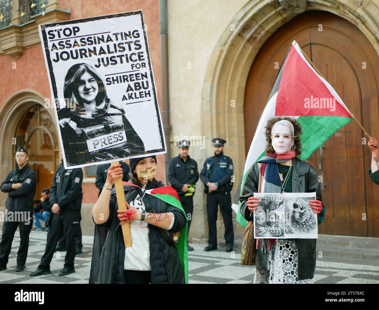 Woman activist supporters stop assassinating journalist justice for ...
