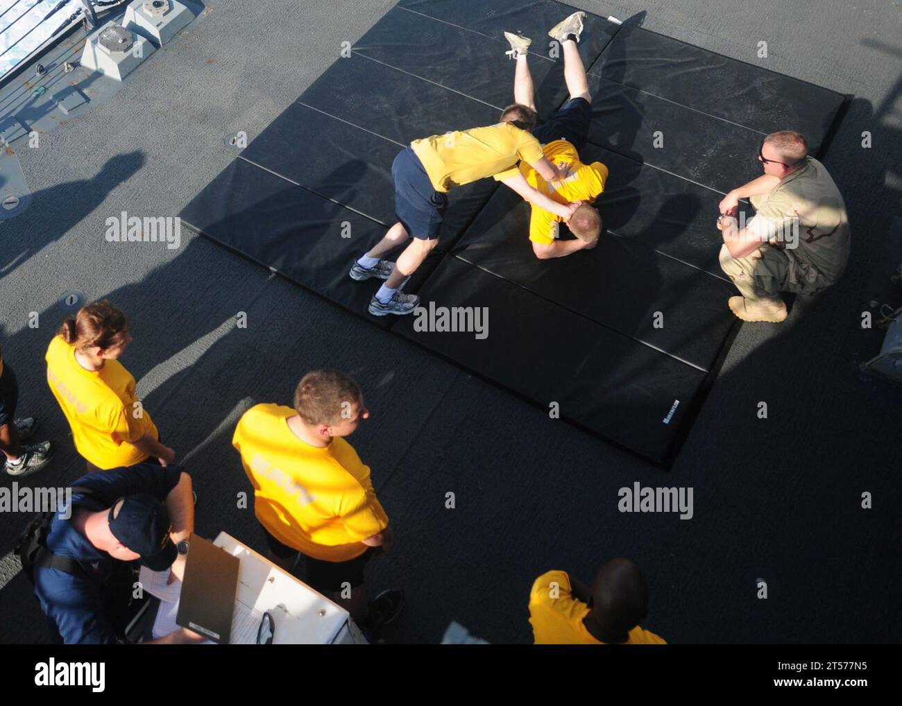 US Navy Sailors aboard the guided-missile destroyer USS Halsey (DDG 97 ...