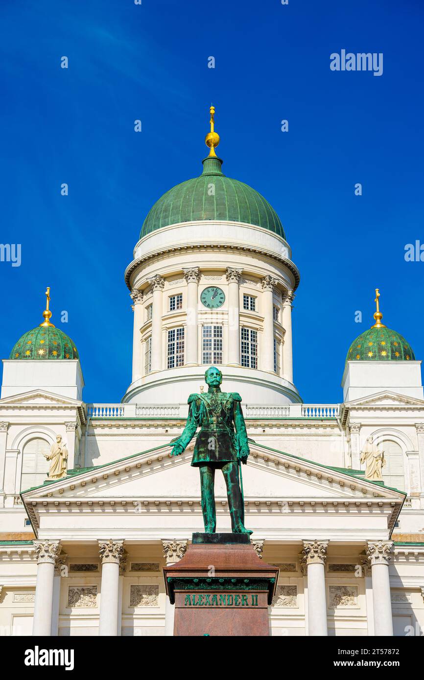 Helsinki finland view keskuskatu street hi-res stock photography and ...