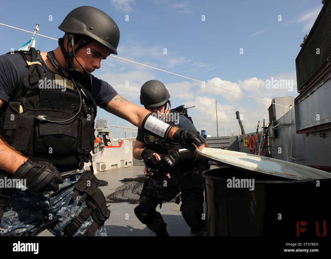 US Navy Sailors assigned to Navy Expeditionary Combat Command (NECC ...