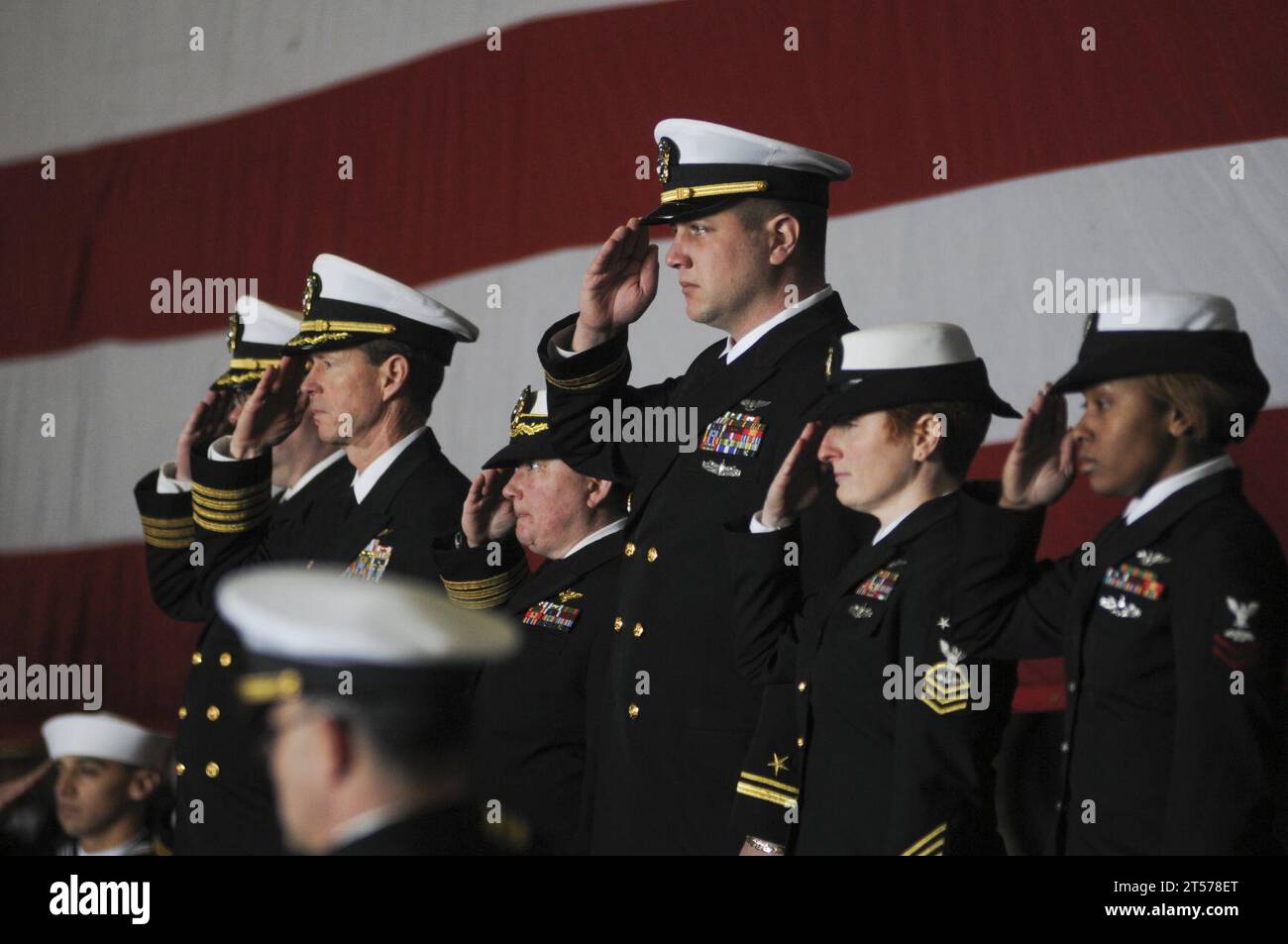 US Navy Sailors assigned to the aircraft carrier USS Nimitz (CVN 68 ...
