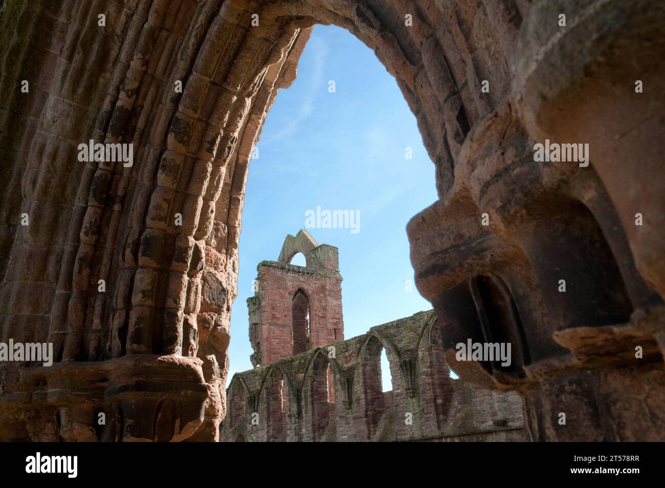 Stone of destiny arbroath abbey hi-res stock photography and images - Alamy