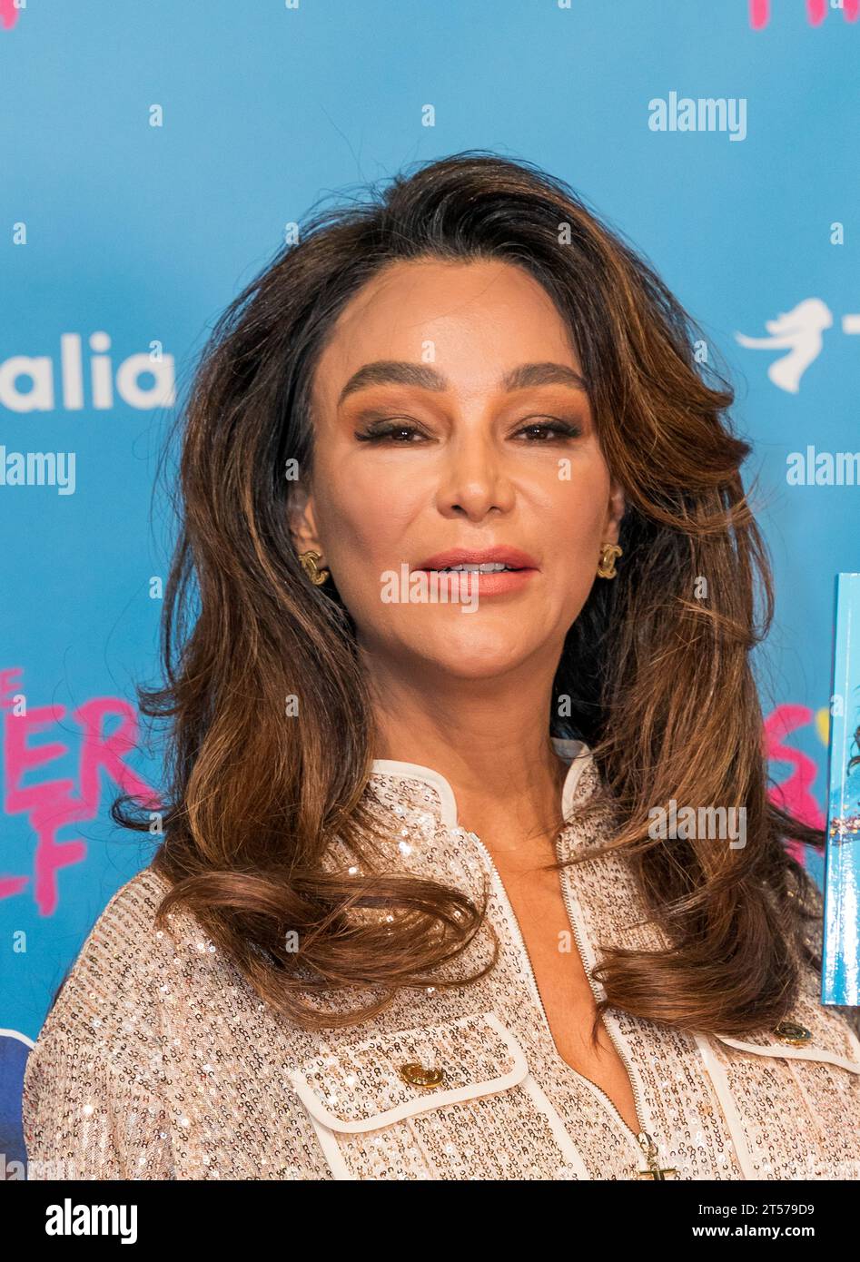 Pooth hi-res stock photography and images - Alamy