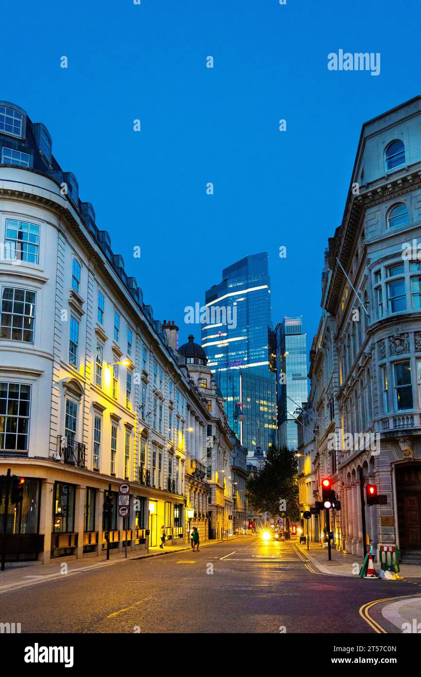 Gresham Street at night with 22 Bishopsgate skyscraper, City of London, England Stock Photo - Alamy