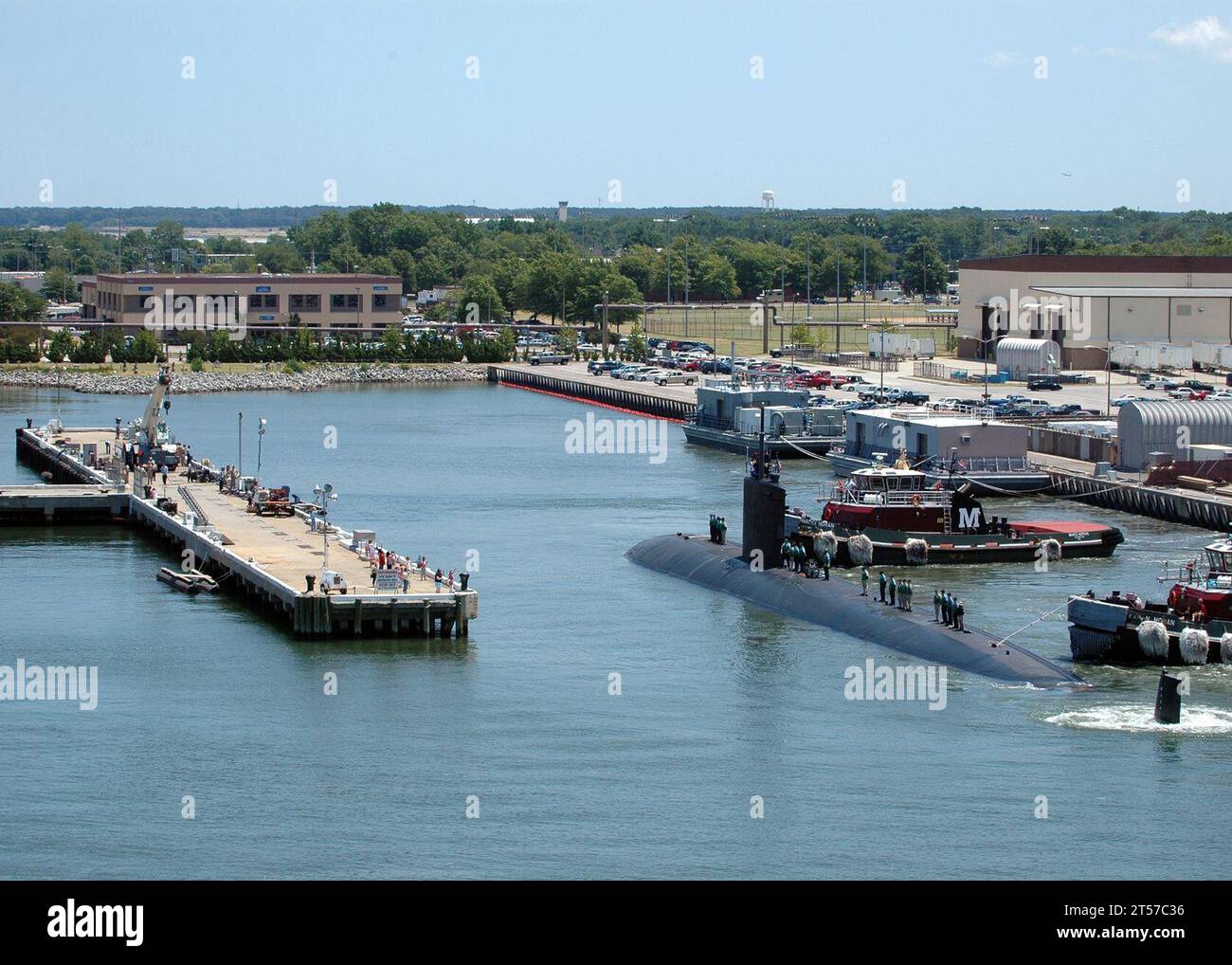 US Navy The Los Angeles class attack submarine USS Boise (SSN 764 ...