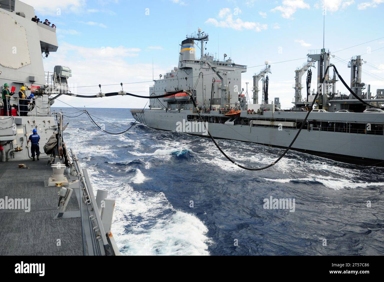 US Navy The Military Sealift Command fleet replenishment oiler USNS ...