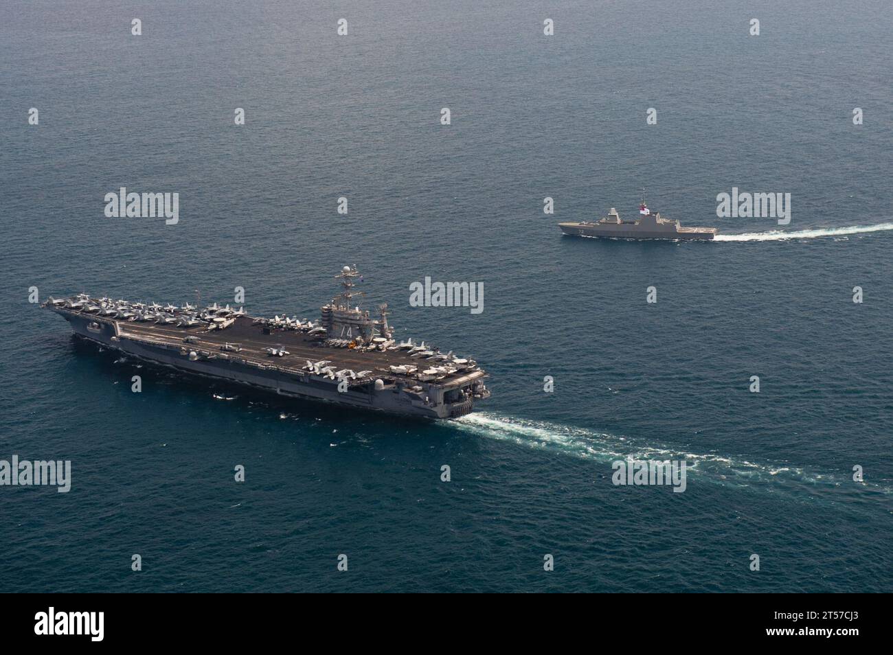 US Navy The Nimitz-class aircraft carrier USS John C. Stennis (CVN 74 ...