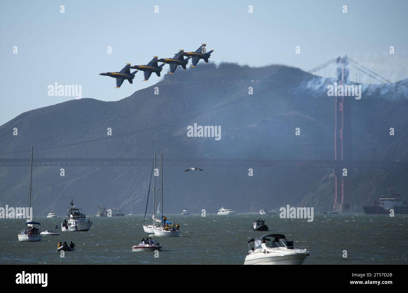 US Navy The U.S. Navy flight demonstration squadron, the Blue Angels ...