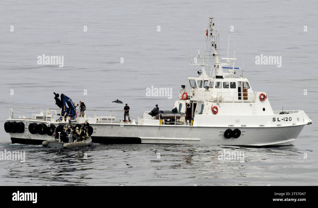 US Navy The visit, board, search and seizure (VBSS) team assigned to ...