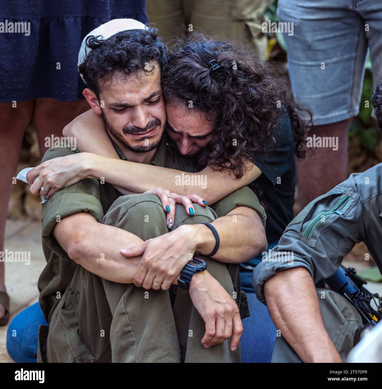 Jerusalem, Israel. 3rd November 2023. Participants in the funeral of ...
