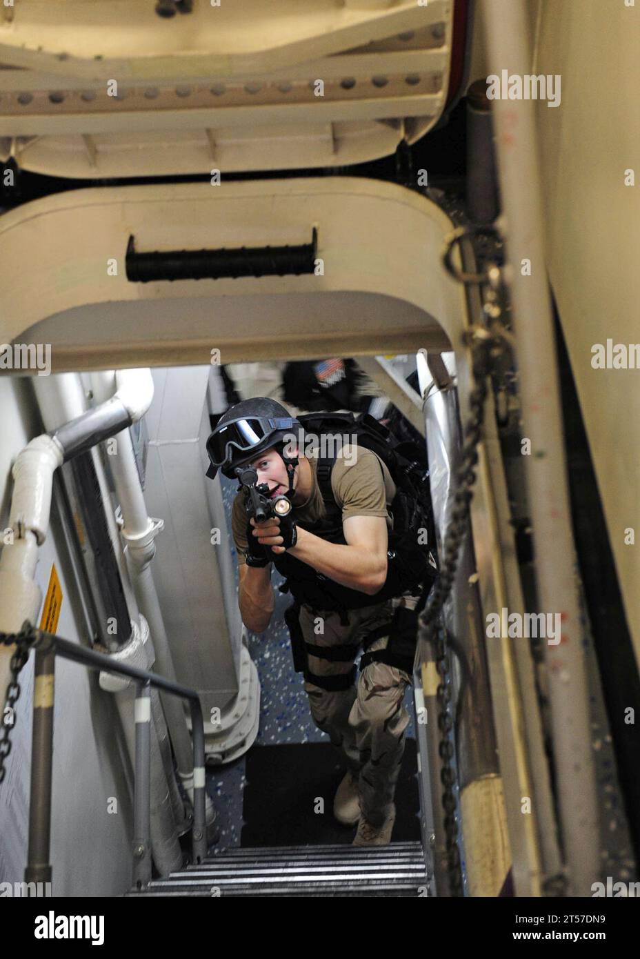 US Navy USS Pinckney VBSS teams practice movement drills.jpg Stock ...