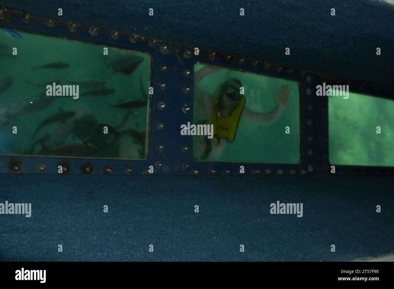 uss forrest sherman (DDG 98), USS Gunston Hall (LSD 44), USS Kearsarge ...