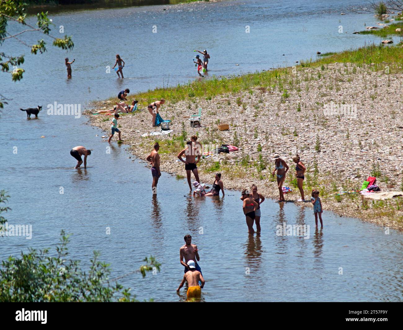 Fun in the river at Cessenon-sur-Orb, Herault, France Stock Photo - Alamy