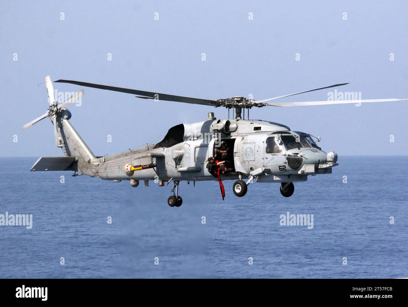 Uss gridley ddg 101 hi-res stock photography and images - Alamy