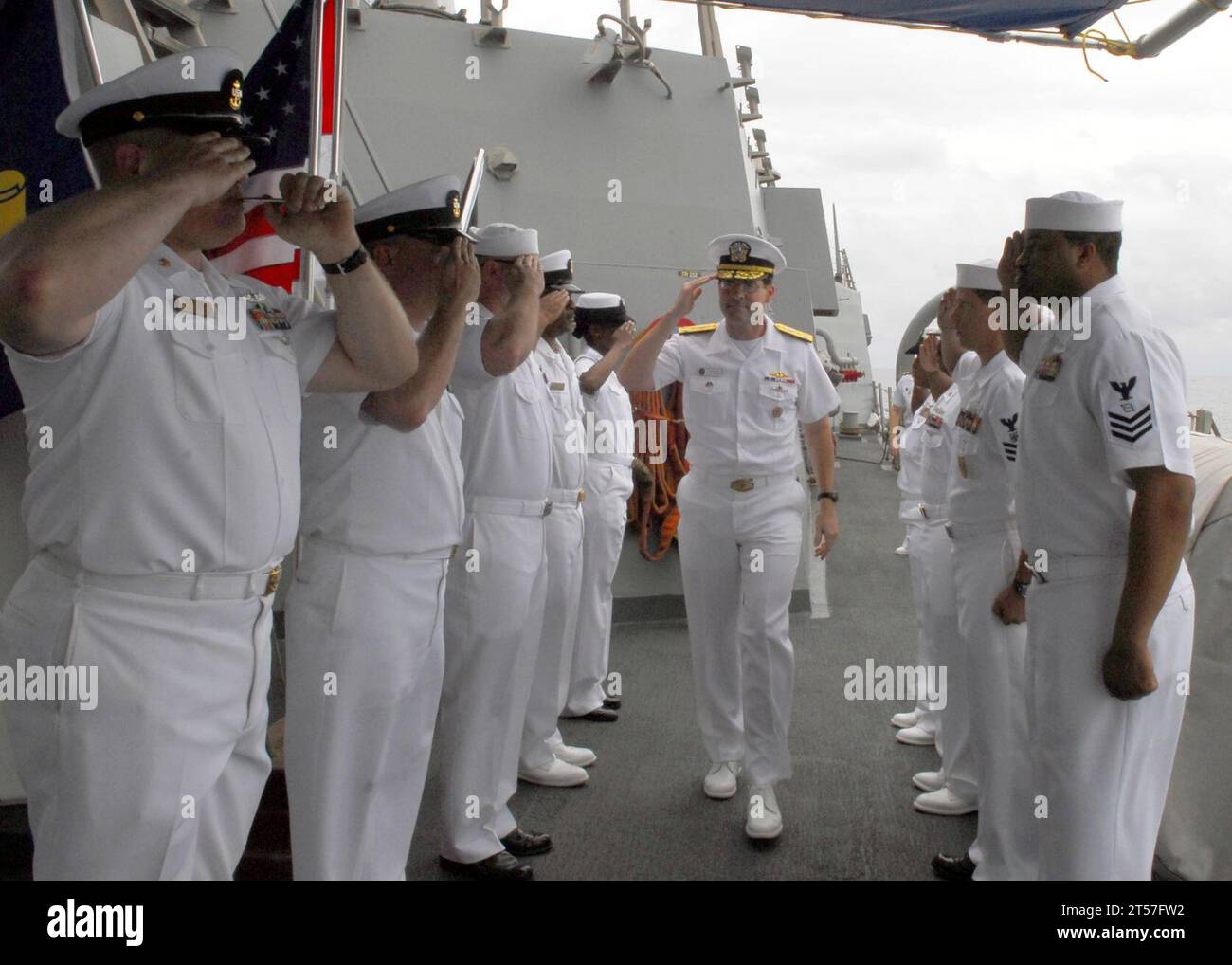 USS LASSEN (DDG 82), Vice Adm. John M. Bird Stock Photo - Alamy
