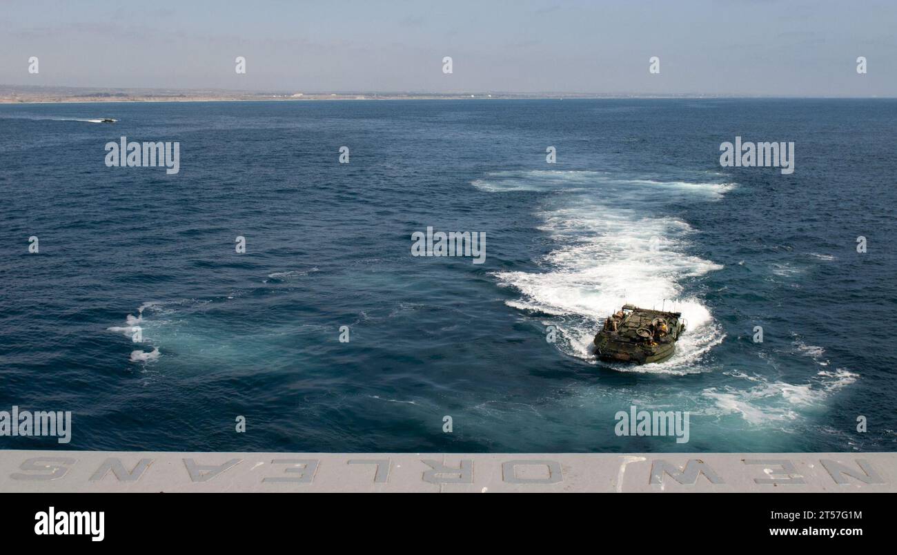 USS New Orleans; U.S. Navy; Pacific Ocean Stock Photo - Alamy