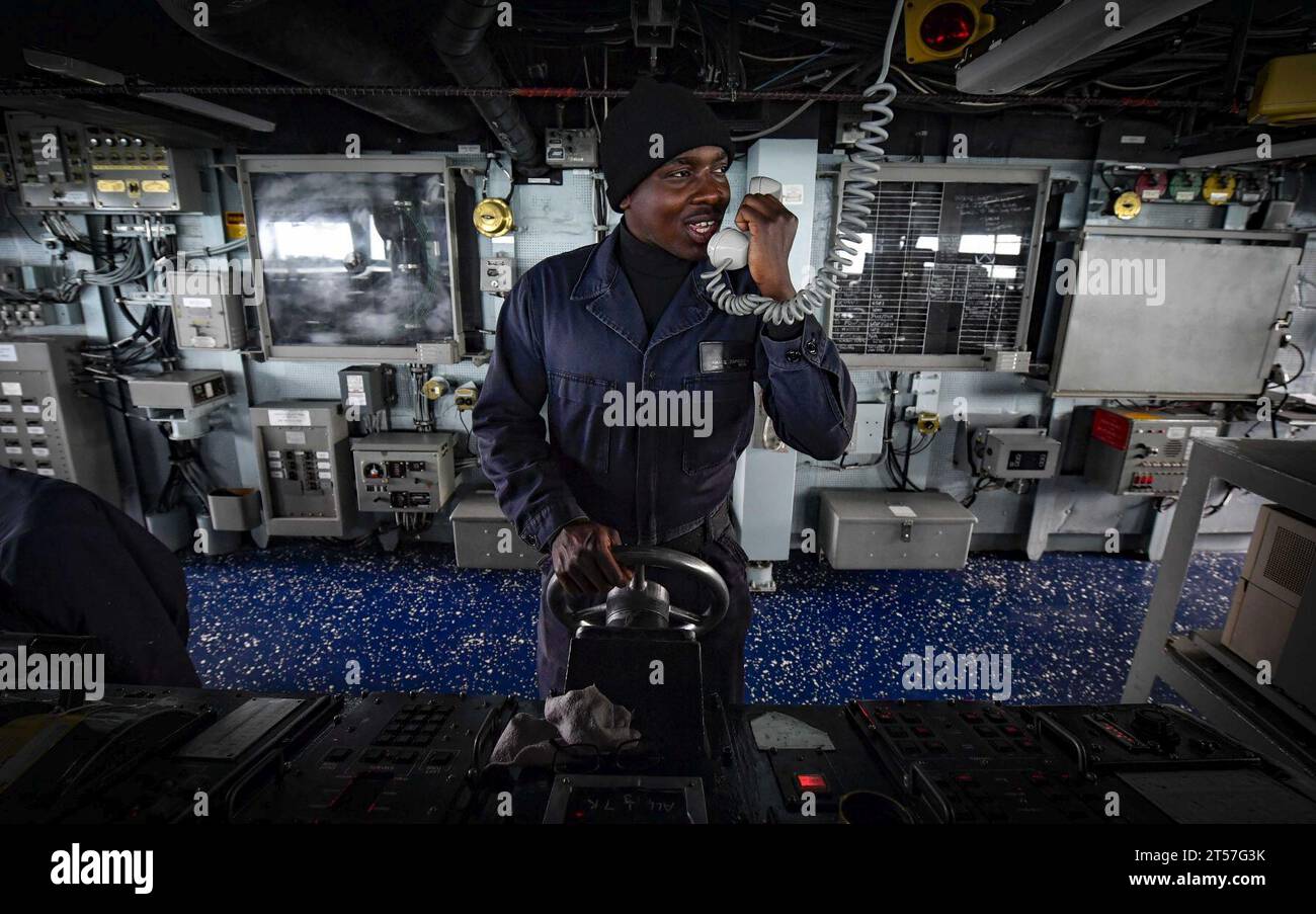 USS Oscar Austin (DDG 79 Stock Photo - Alamy