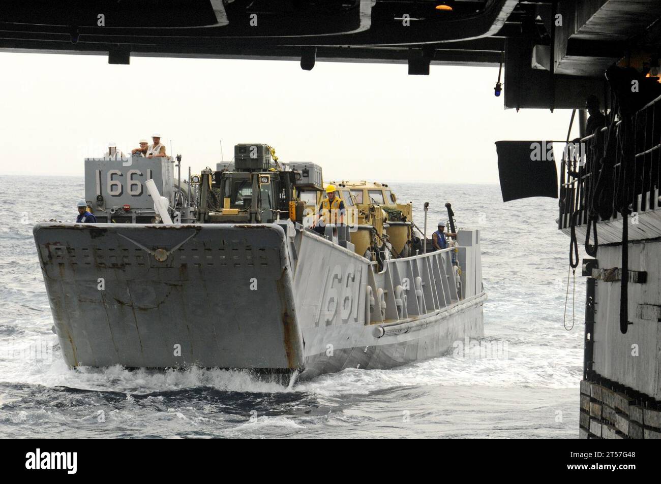 USS Ponce (LPD 15), well deck Stock Photo - Alamy