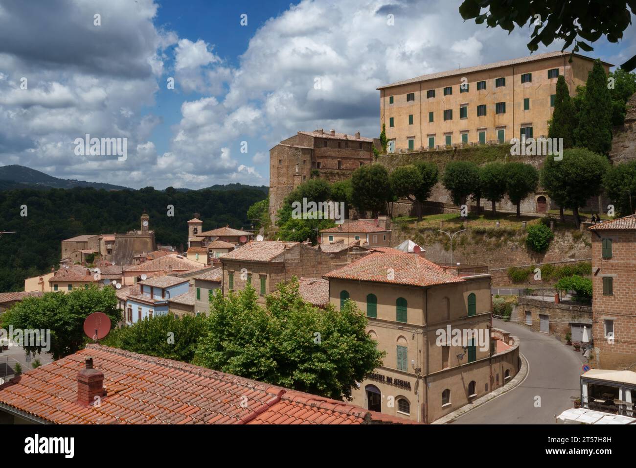 Sorano, historic town in Grosseto province, Tuscany, Italy Stock Photo ...