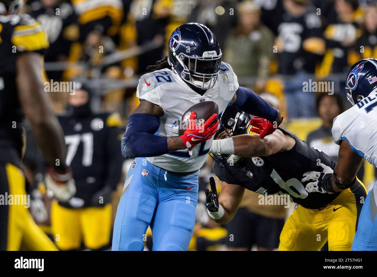 Tennessee Titans running back Derrick Henry (22) rushes during an NFL ...