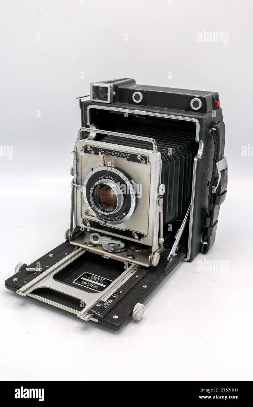A Crown Graphic 4x5 film camera as used by professional and press ...